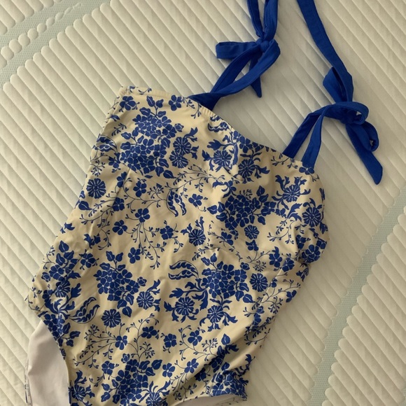 summersalt | Swim | Summersalt Blue And Cream Floral One Piece Swimsuit ...